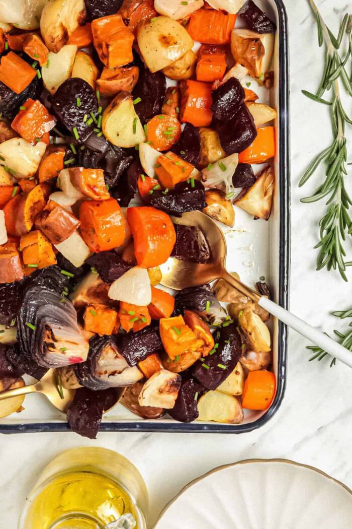 Herb Roasted Root Vegetables - Eating by Elaine