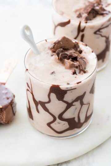 Vegan Dark Chocolate Fudge Blizzard - Eating by Elaine