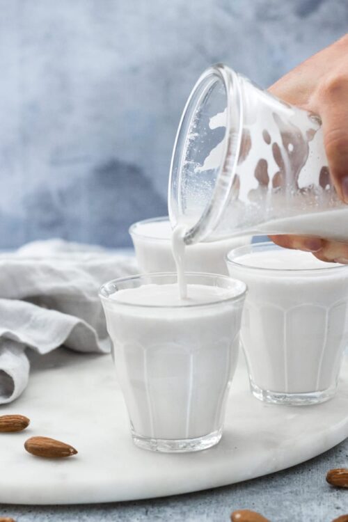 The Best Homemade Almond Milk (+ What to Do with the Leftover Pulp ...