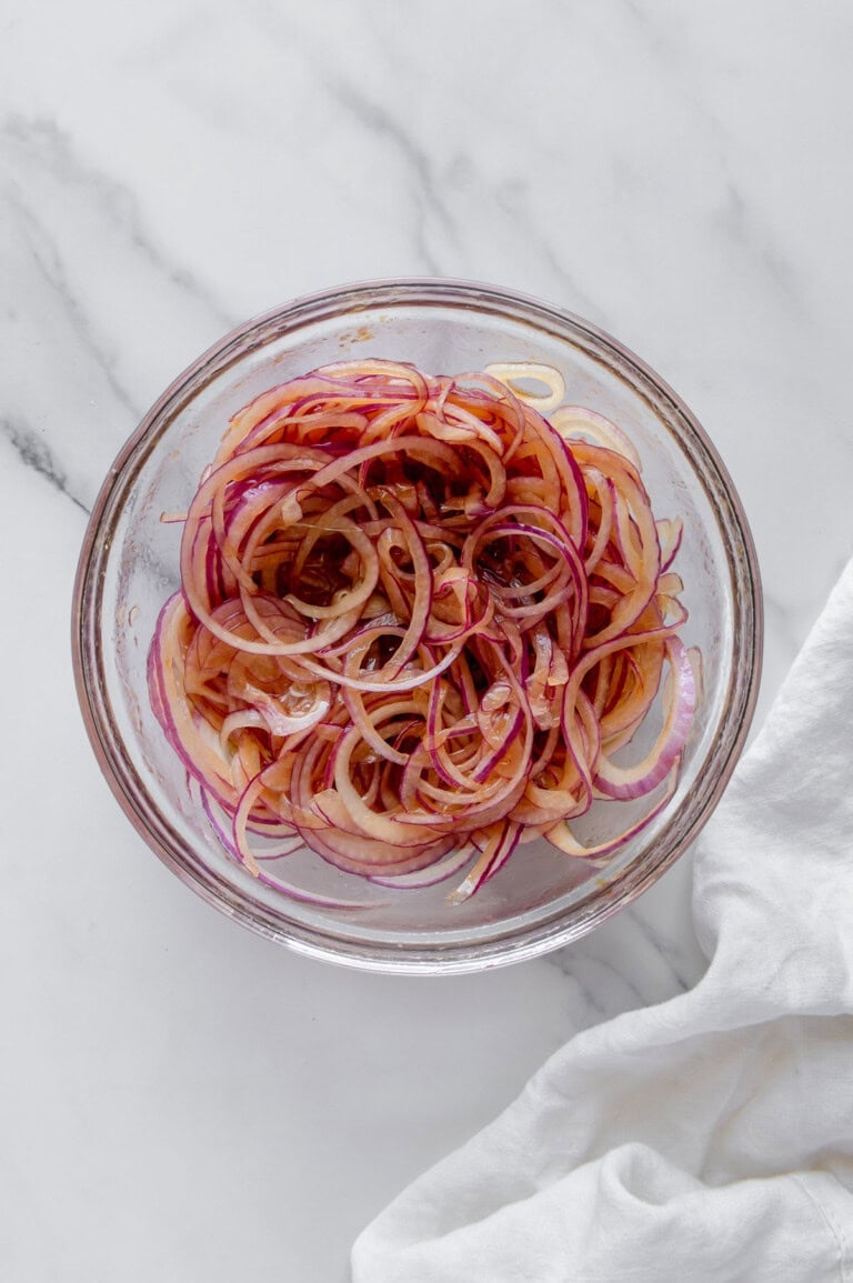 Quick Marinated Red Onions (Just 5 Ingredients!) - Eating by Elaine