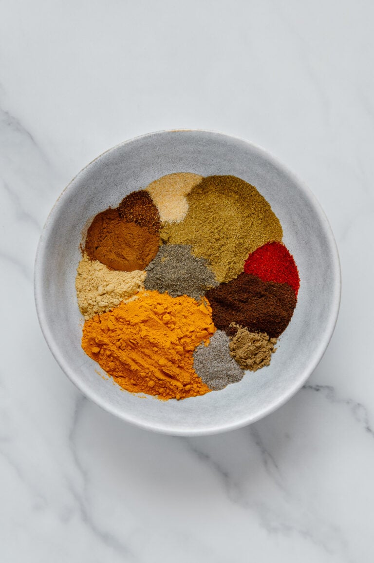 The Best Homemade Curry Powder (5-Minute Recipe) - Eating by Elaine