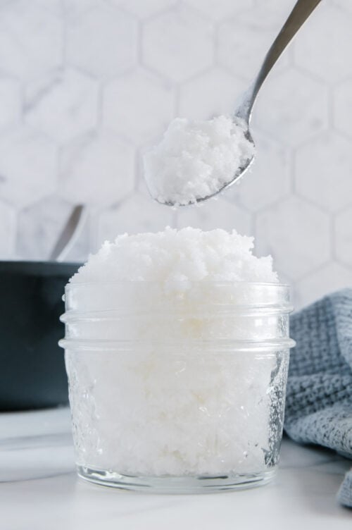 2-Minute Homemade Salt Scrub for the Body - Eating by Elaine