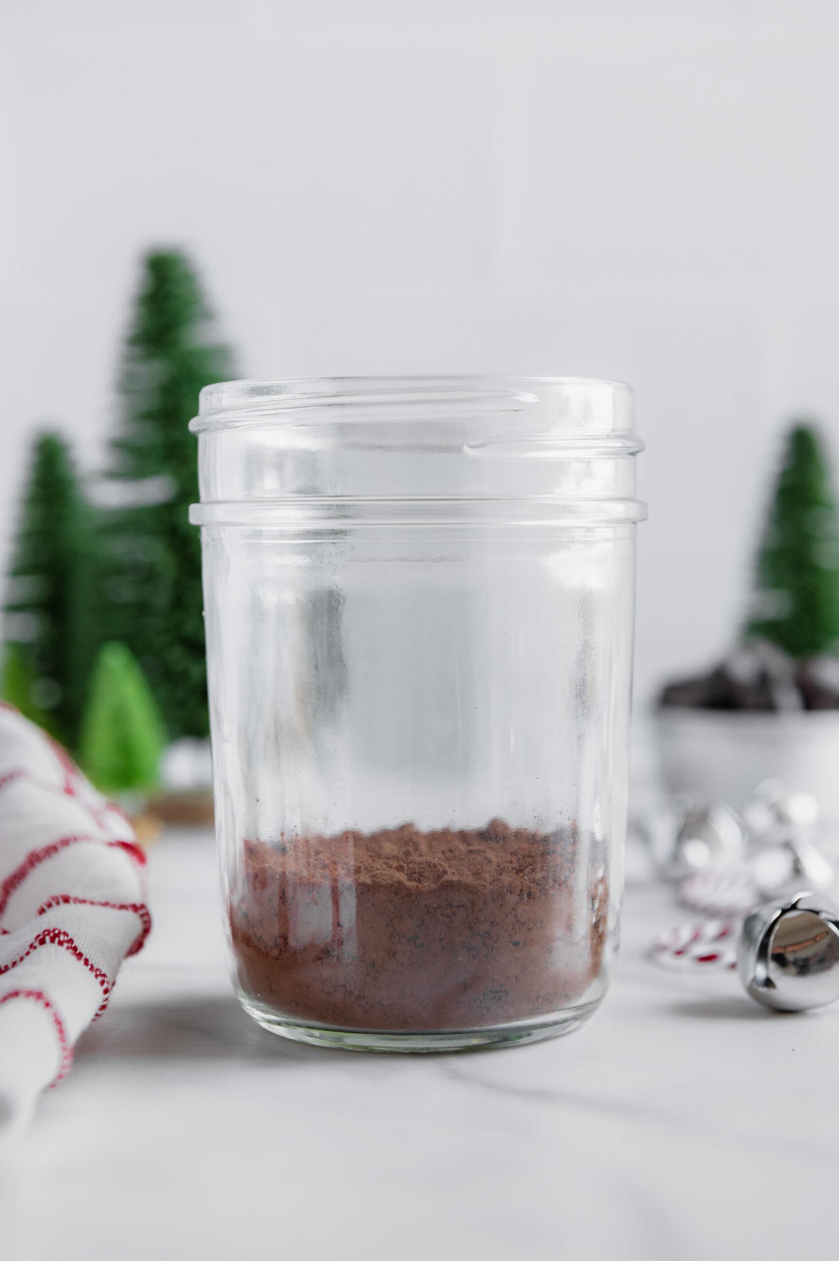 Hot Chocolate in a Jar with Gift Instructions (Vegan) - Eating by Elaine