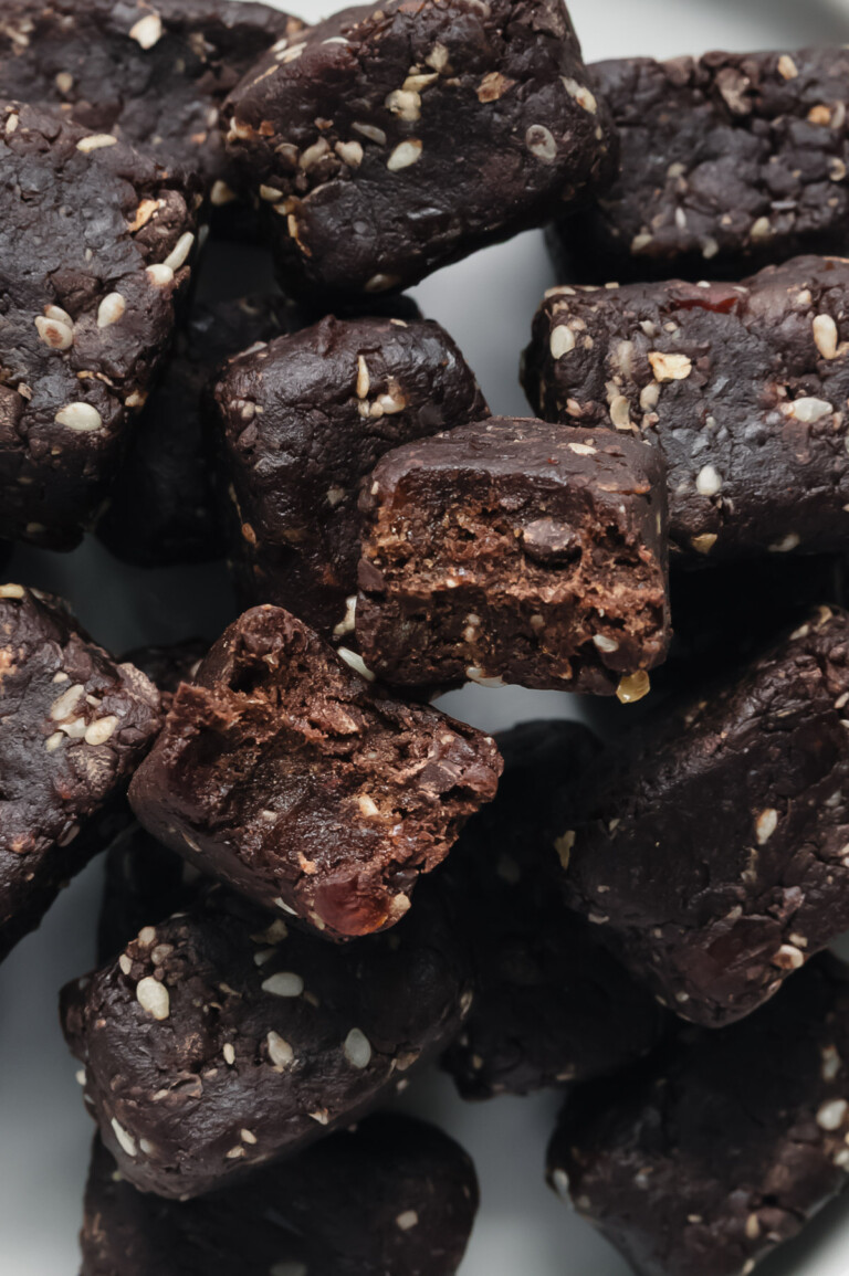 Healthy No-Bake Chocolate Tahini Bites (Nut-Free) - Eating by Elaine