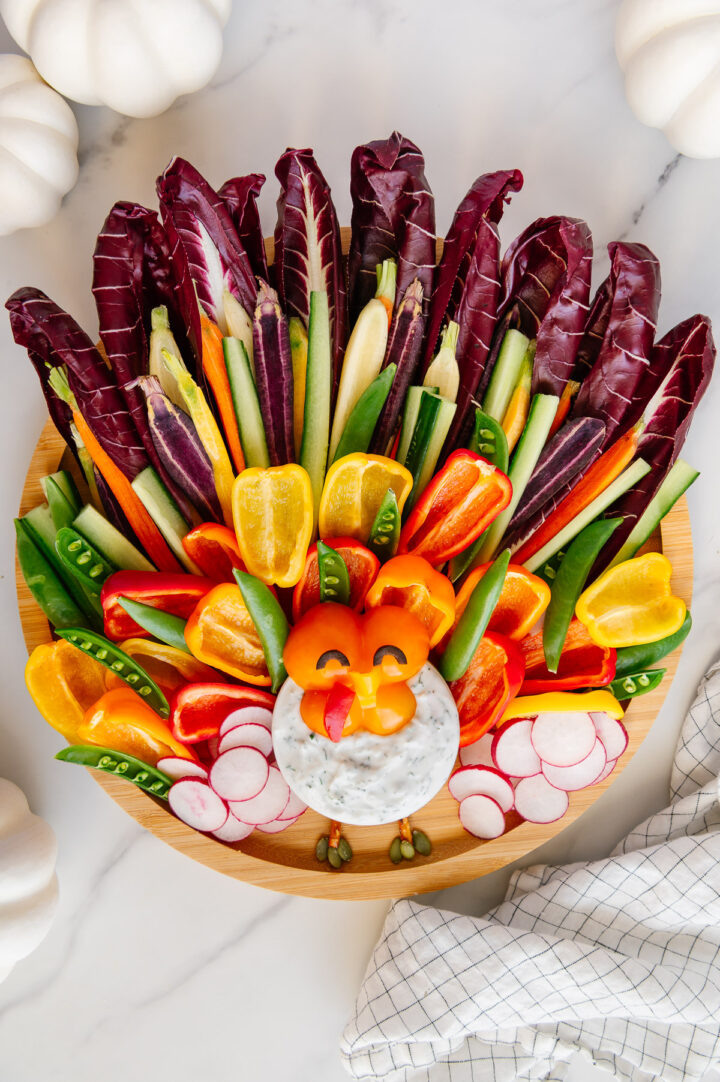 Thanksgiving Veggie Turkey Platter - Easy Crudité Board - Eating by Elaine